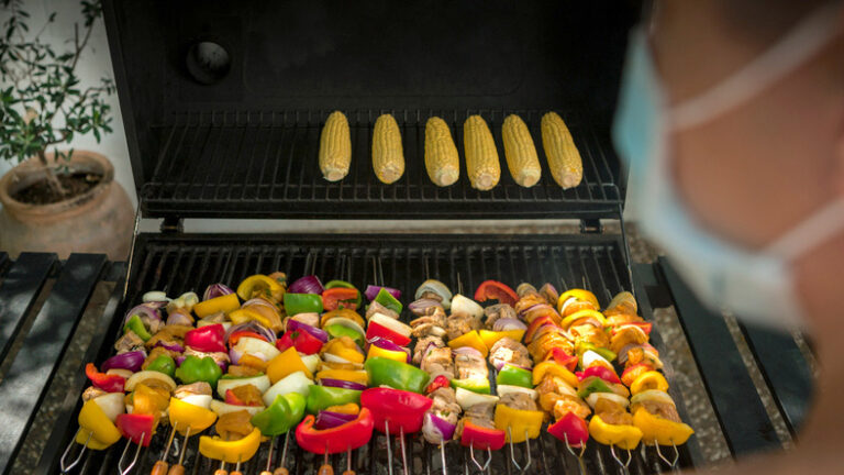 Easy And Cheap Memorial Day Cookout Ideas - OHER Blog